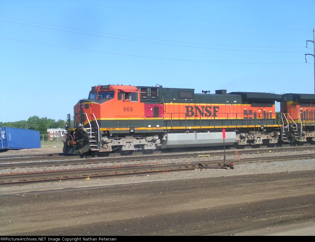 BNSF 969